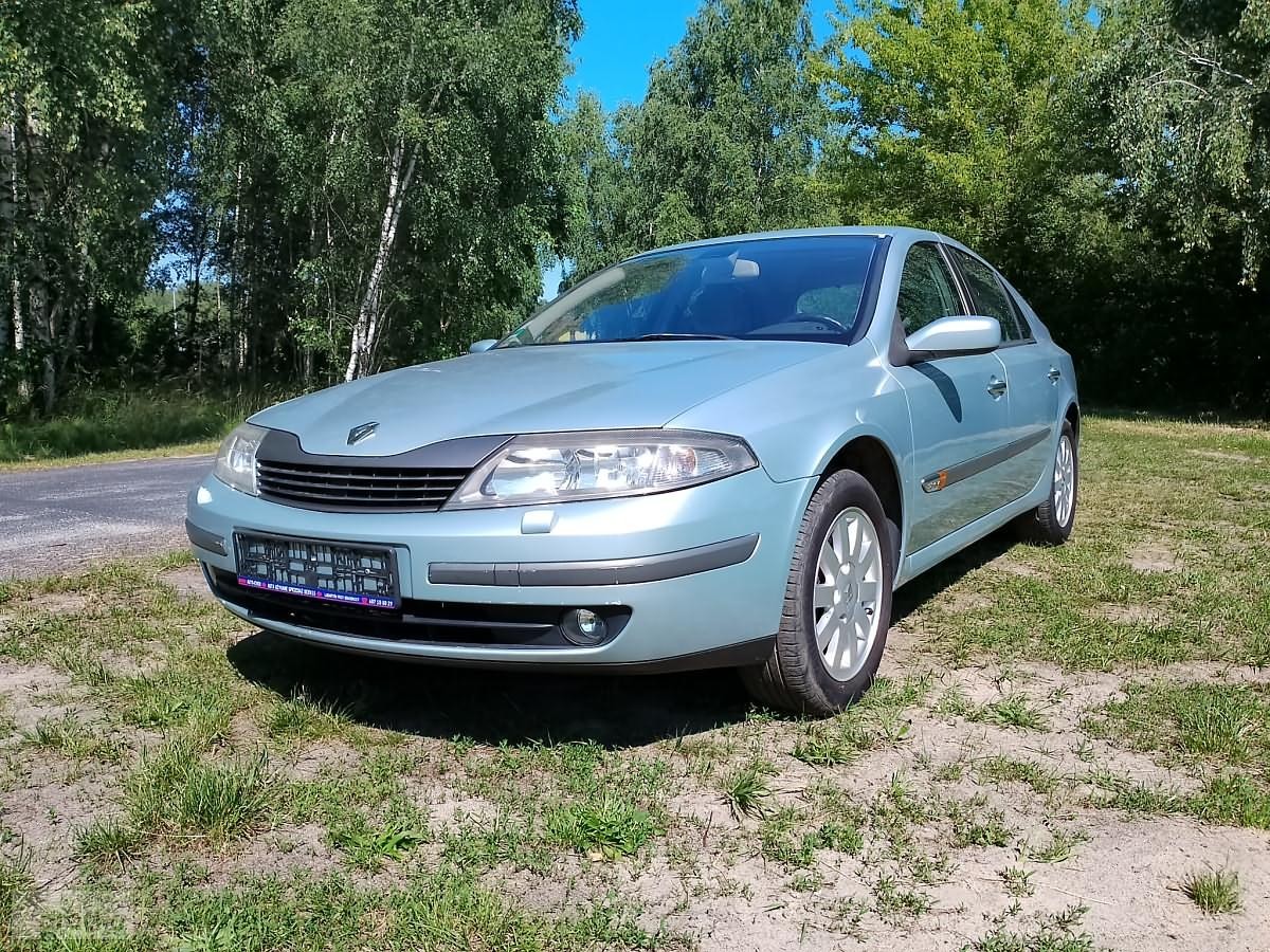 Renault Laguna II 1.8 RXE Millenium - Gratka.pl